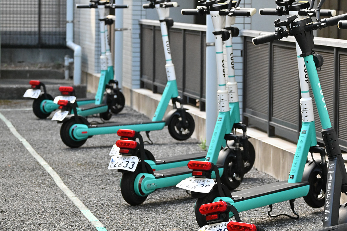 なぜ“超大物”が赤字ベンチャーに？ 「Luup」監査役に元警視総監が天下り | デイリー新潮