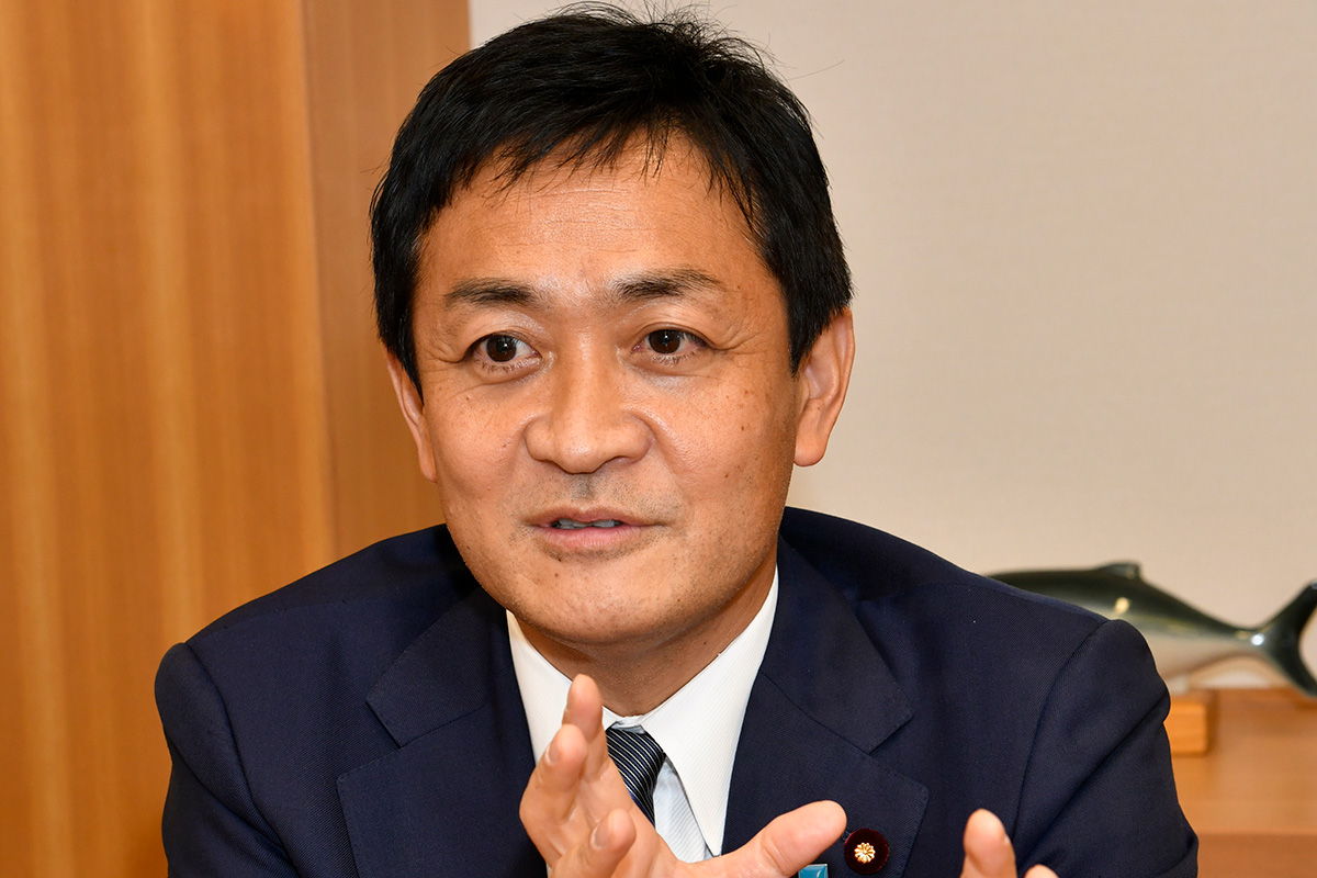 1万円の会費を突き返され「メシでも食って帰ってください」 “主催者不明”の「玉木雄一郎を総理大臣にする会」設立総会を訪ねてみると | デイリー新潮